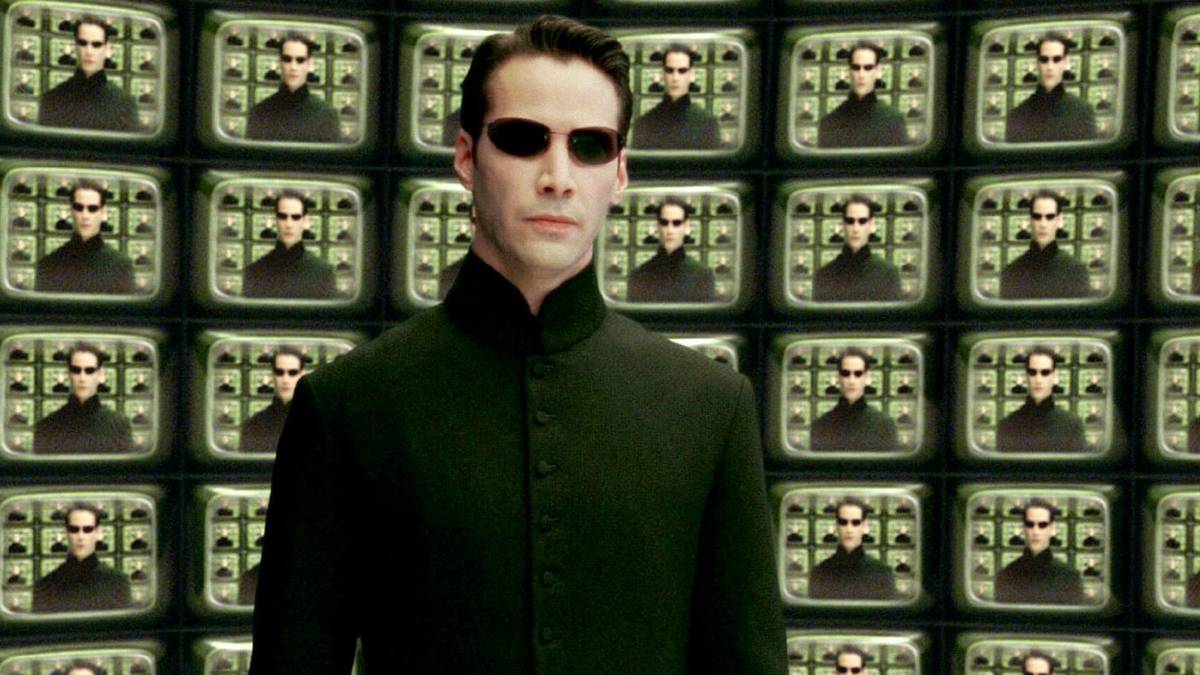 Matrix 4: Keanu Reeves Spotted With Neo-like Buzzcut