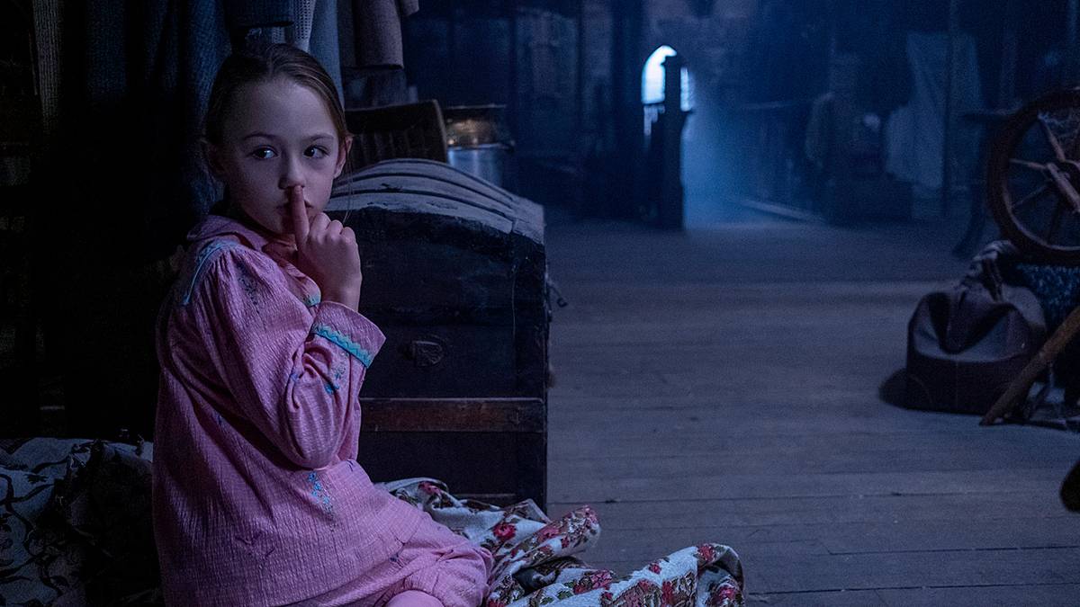 Review: The Haunting of Bly Manor Is Better Than Hill House