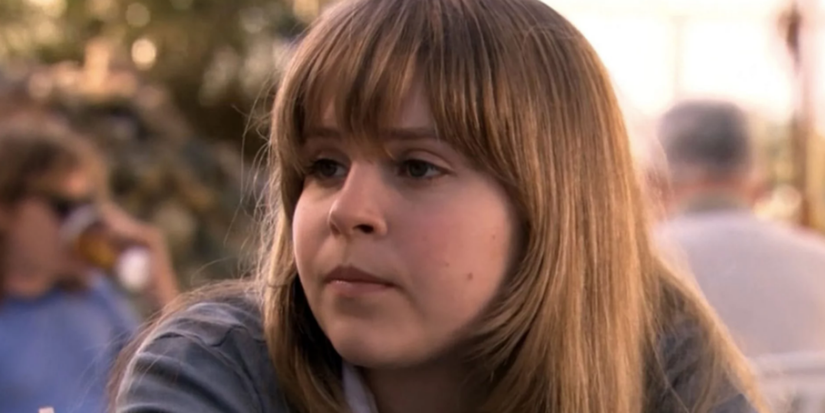 Arrested Development's ORIGINAL Plans for Ann Veal Were Way Better