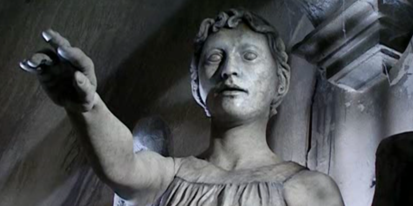 Doctor Who Weeping Angels Attack