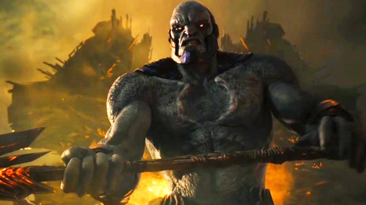 Justice League: First Clear Look at Snyder’s Darkseid in Armor Debuts
