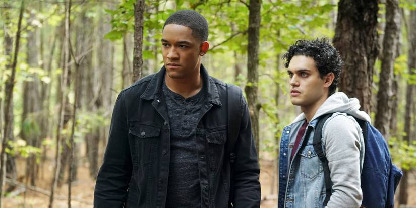 Legacies: Landon Discovers He's Lost His Phoenix Powers