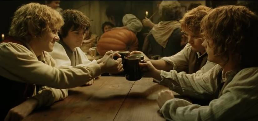 10 Lord Of The Rings Gifts To Buy This Valentine's Day