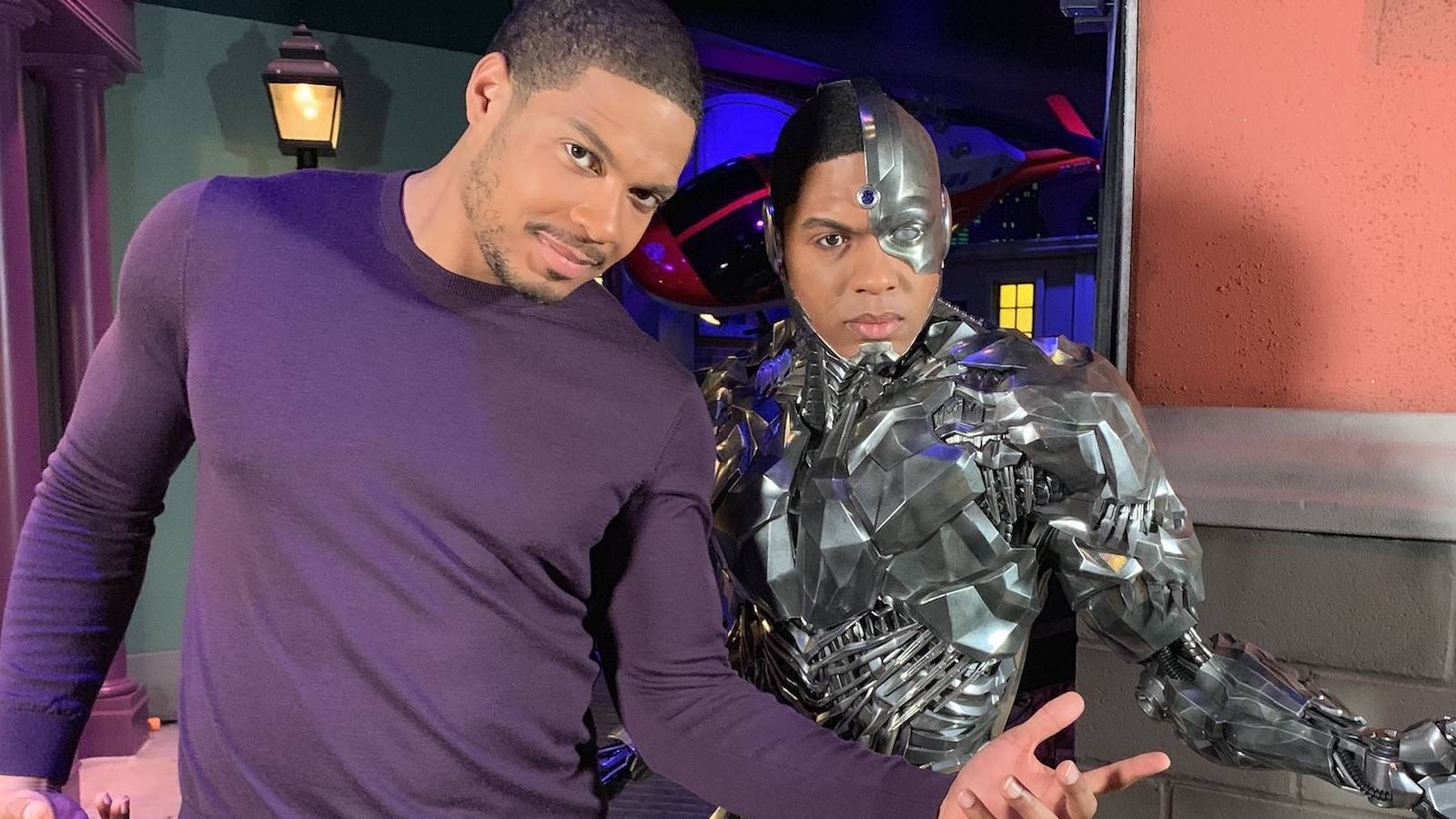 Cyborg's Ray Fisher Strikes a Pose With His 'Wax-Borg Twin'