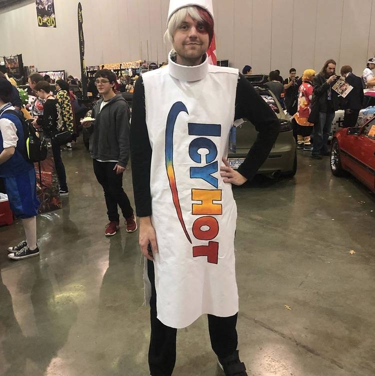 Megan Thee Stallion & 9 Other Amazing Todoroki Cosplay