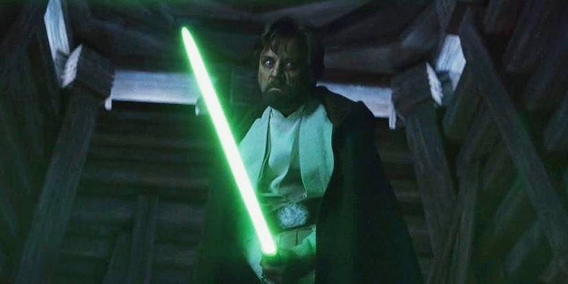 10 Lightsaber Duels in Star Wars That Make No Sense