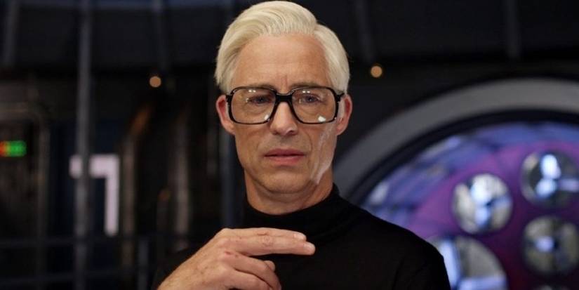 All Versions Of Harrison Wells In The Flash, Explained