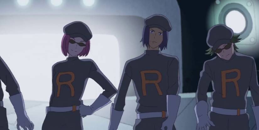 10 Anime Villians Who Are More Threatening In A Group