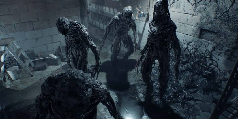 Resident Evil: 5 Ways Village Is Just Like RE7 (And 5 It's Like RE4)