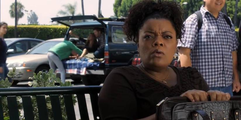 How Community's Background Abed Joke Helped Deliver Shirley's Baby