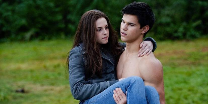 Team Edward Vs. Team Jacob: Who Is the RIGHT Choice in the Twilight Fight?
