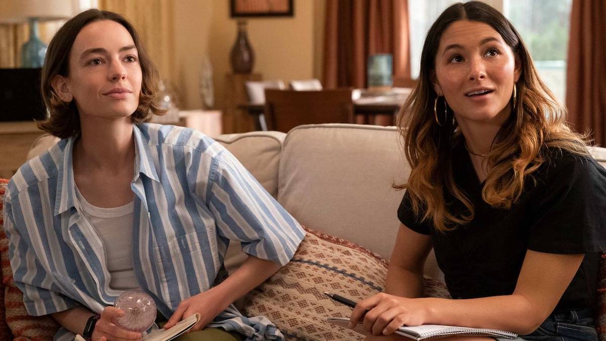 Atypical: Casey Gets Through Her Identity Crisis With Help From Abby