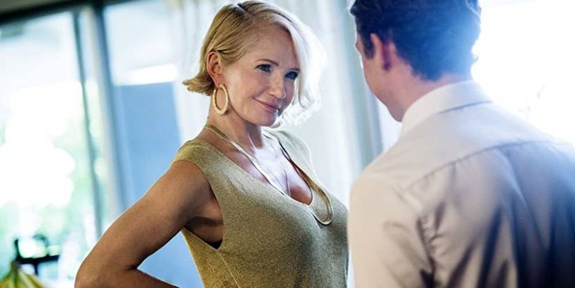 Animal Kingdom: Why Did Smurf Steal Julia's Shirt in Season 1?