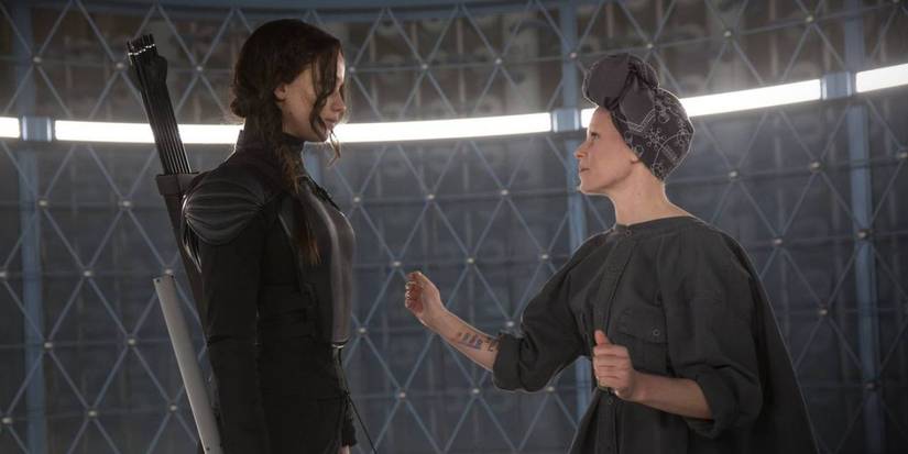 What Does Effie Do in The Hunger Games?