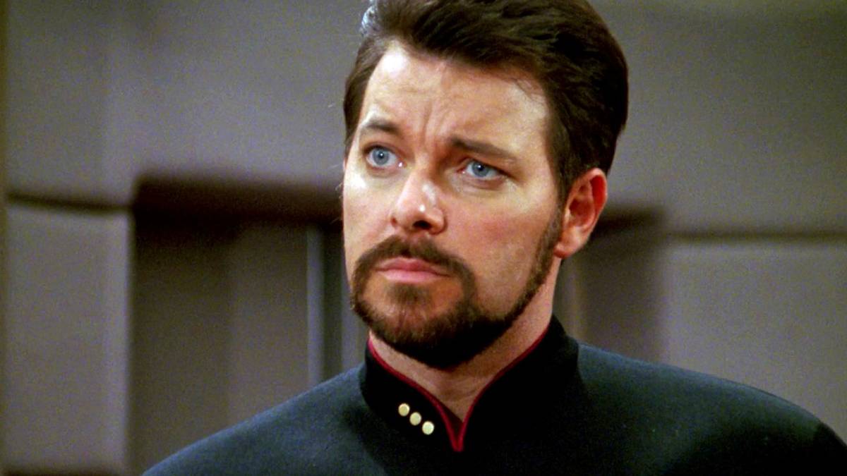 Jonathan Frakes Teases Upcoming Star Trek: Strange New Worlds Murder ...