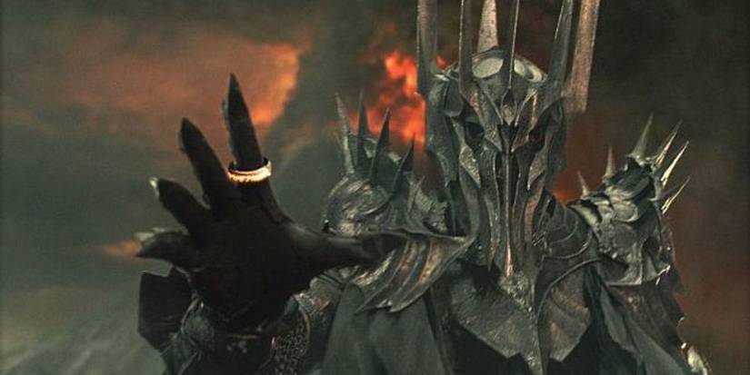 Why Sauron Was Stronger Than Other Maiar in The Lord of the Rings