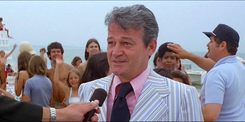 Jaws' Most Outrageous Theory Links the Shark to the Mafia
