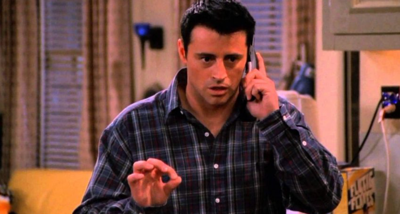 Friends: 10 Episodes That Show What A Good Friend Joey Is