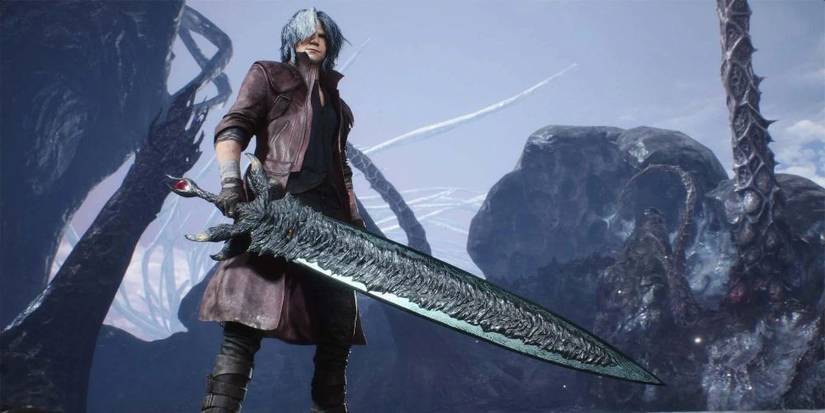 10 Longest Video Game Swords Ever, Ranked By Size