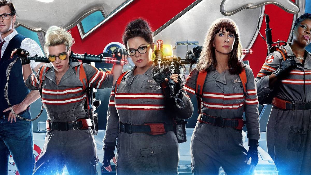Ghostbusters Reboot Creator Blames Bad Timing for the Film's Negative ...