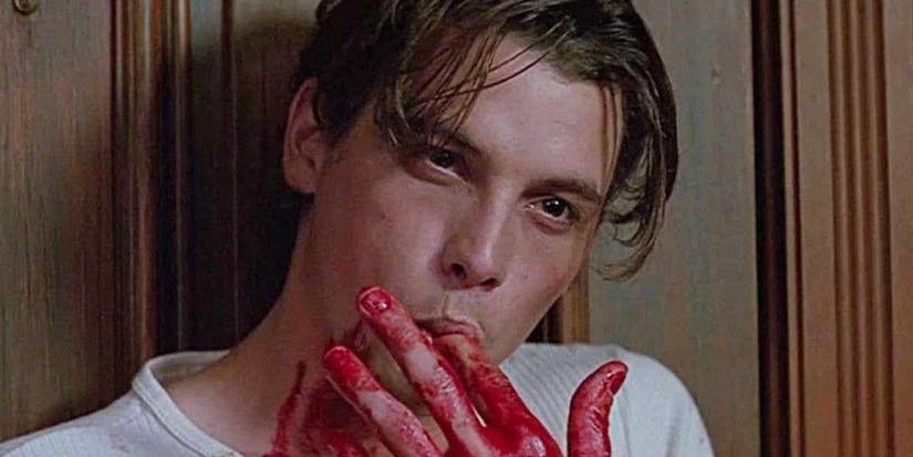 10 Scream Tropes That Never Get Old 10 Scream Tropes That Never Get Old