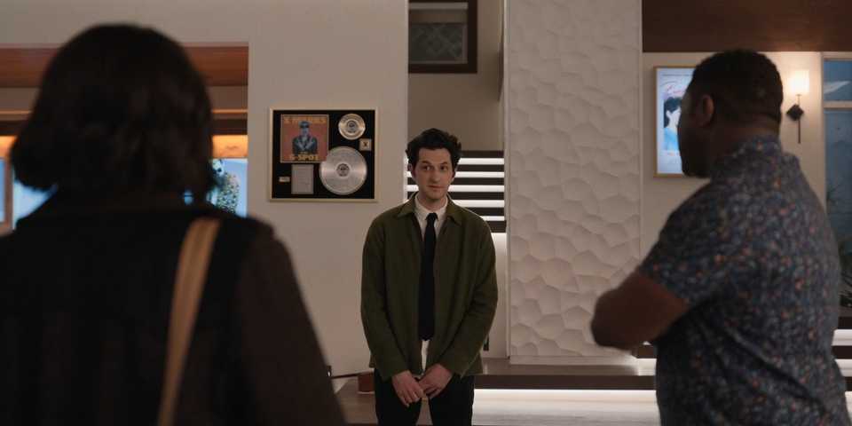 Parks and Rec Star Recalls the Shock Over 'Don't Be Suspicious' Scene ...