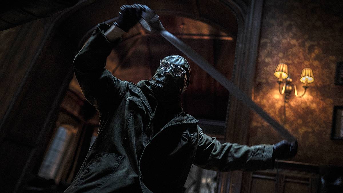 The Batman's Matt Reeves Confirms a Major Riddler Clue Hiding in Plain ...