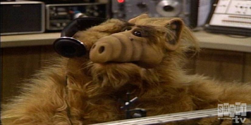 10 Best Sitcoms Of The 1980s