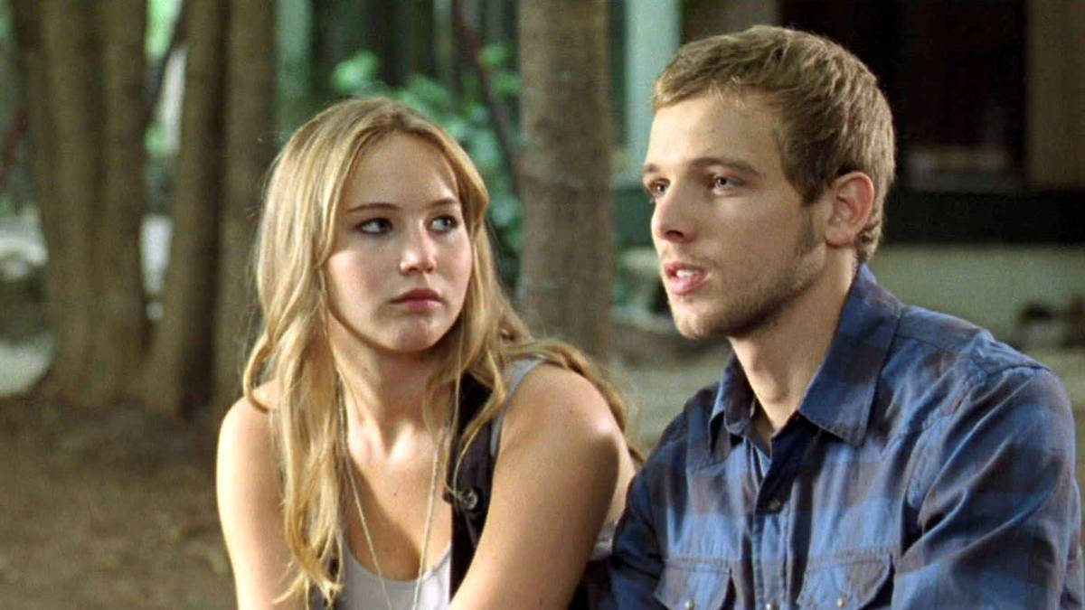 Fire Country Star Max Thieriot's Forgotten 12-Year-Old Horror Film Gets ...