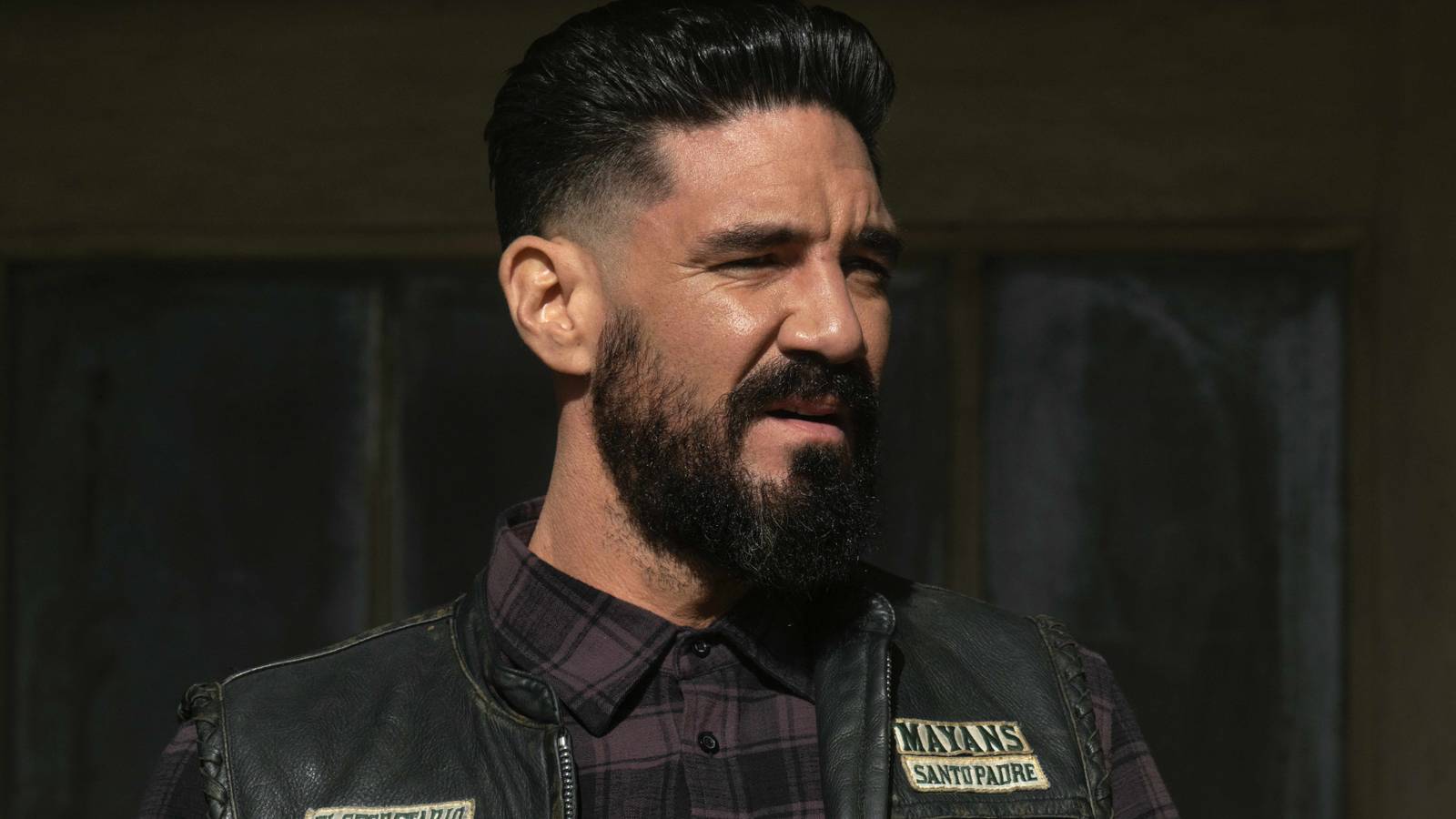 Mayans M.C. Recap & Spoilers: Season 4, Episode 3, "Self Portrait in ...