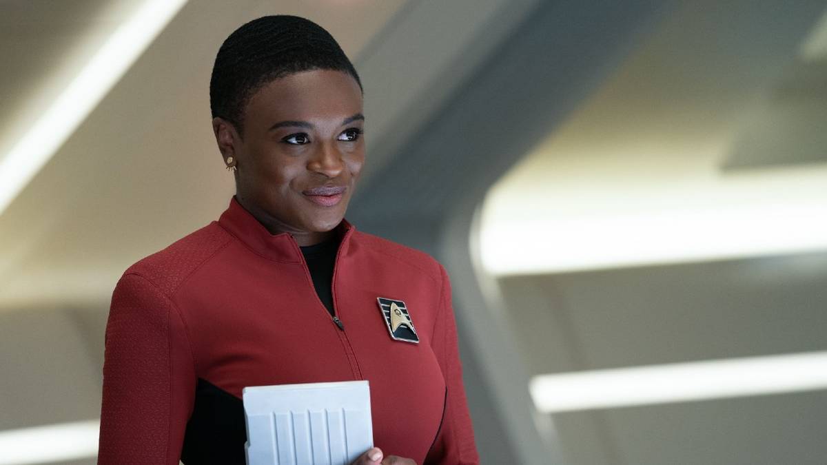 Star Trek: Strange New Worlds Christina Chong & Celia Rose Gooding Dial ...