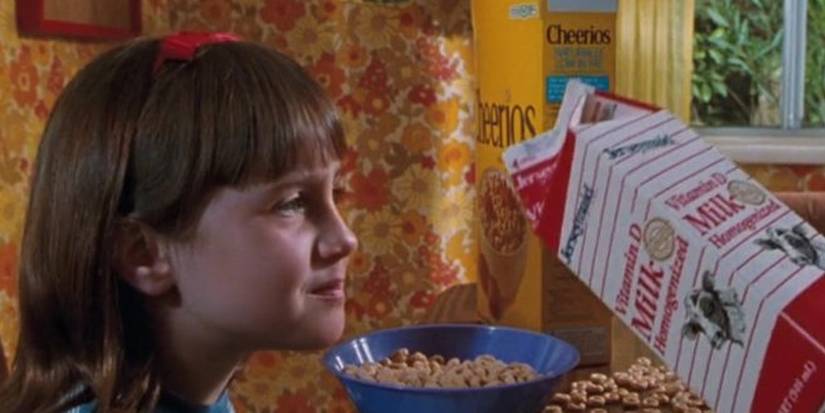 10 Amazing Actors Who Dominated '90s Movies & Then Disappeared