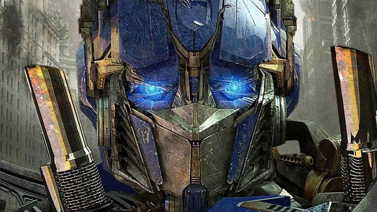 Michael Bay Reportedly Plots Return to Director's Chair for New ...