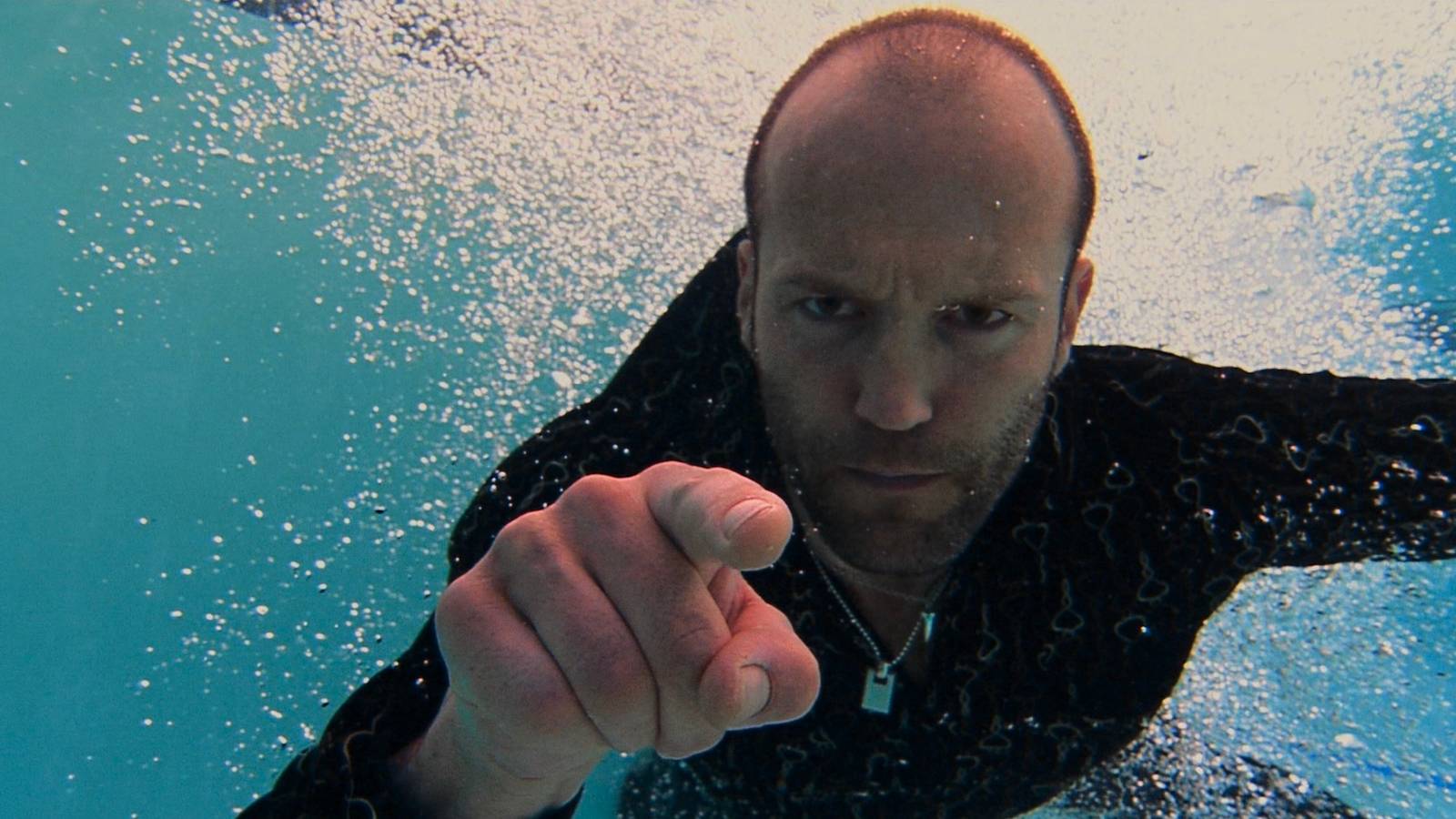 19 Years Later, This Absolutely Wild Jason Statham Action Scene Still ...