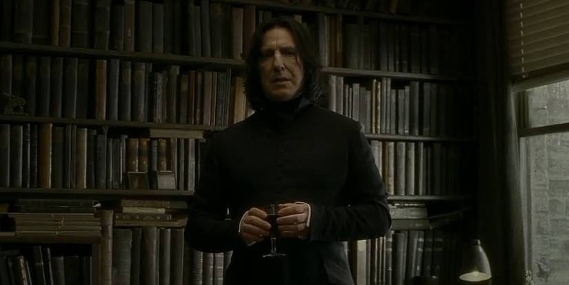 10 Important Harry Potter Scenes That Prove Snape is Harry's Greatest Ally