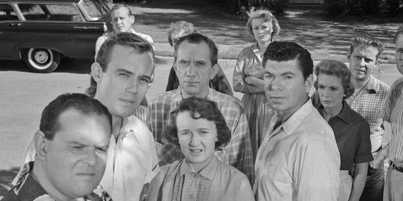 10 Perfect Twilight Zone Episodes That Are Flawless From Beginning to End