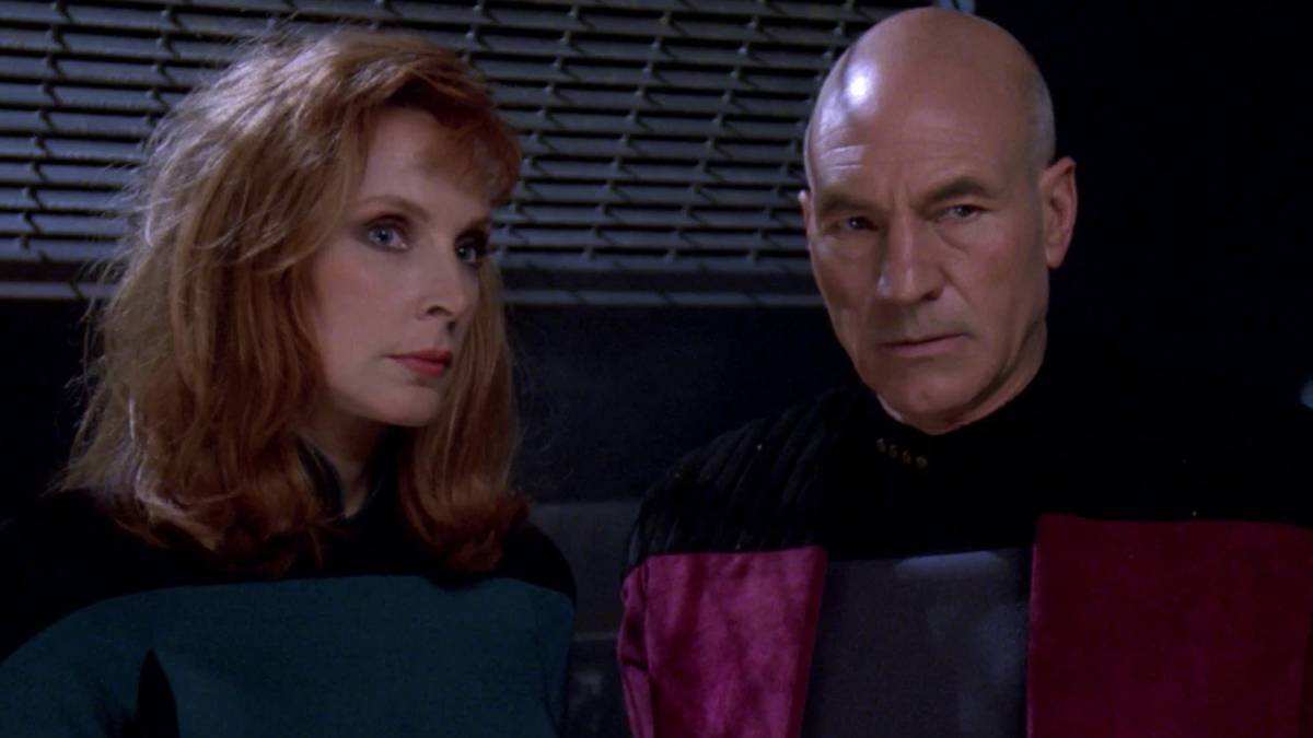 Star Trek's Banned Beverly Crusher Episode Is a Rare TNG Hidden Gem