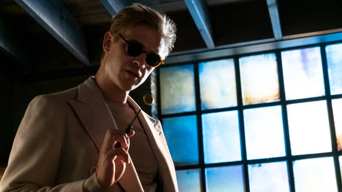 The Sandman's Boyd Holbrook Details The Corinthian's Jagged Teeth ...