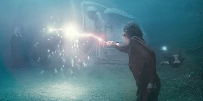 Dumbledore Wasn't the Hogwarts Professor Who Gave Harry Potter His ...