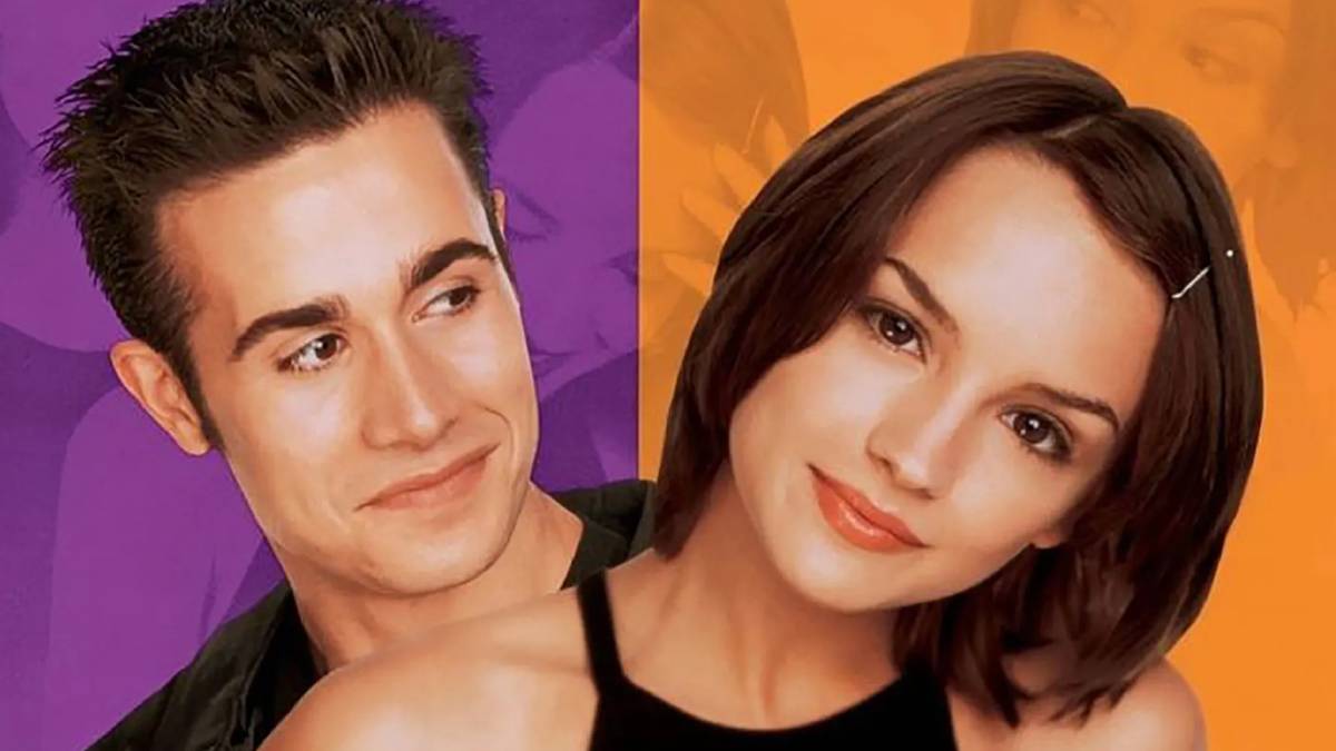 She's All That Stars Reuniting 26 Years Later for New Christmas Rom-Com