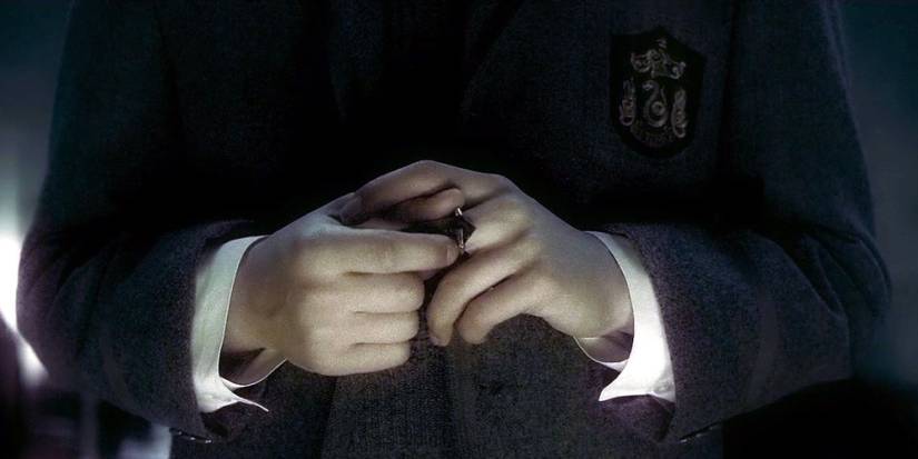 The Weirdest Pieces of Hogwarts Lore in Harry Potter
