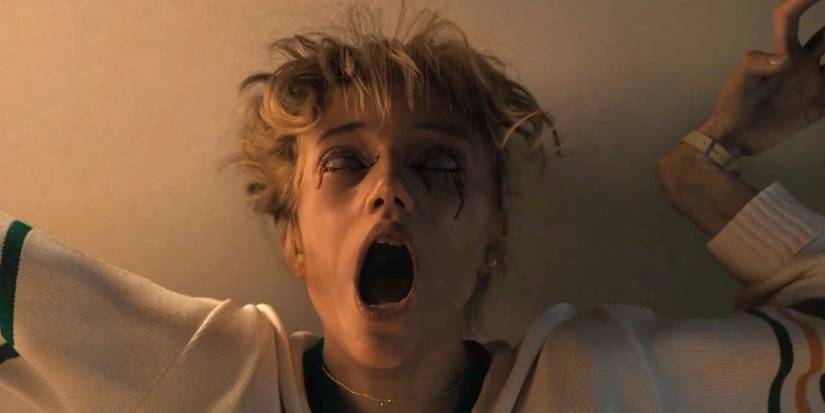 Chrissy's 10 Best Scenes in Stranger Things, Ranked