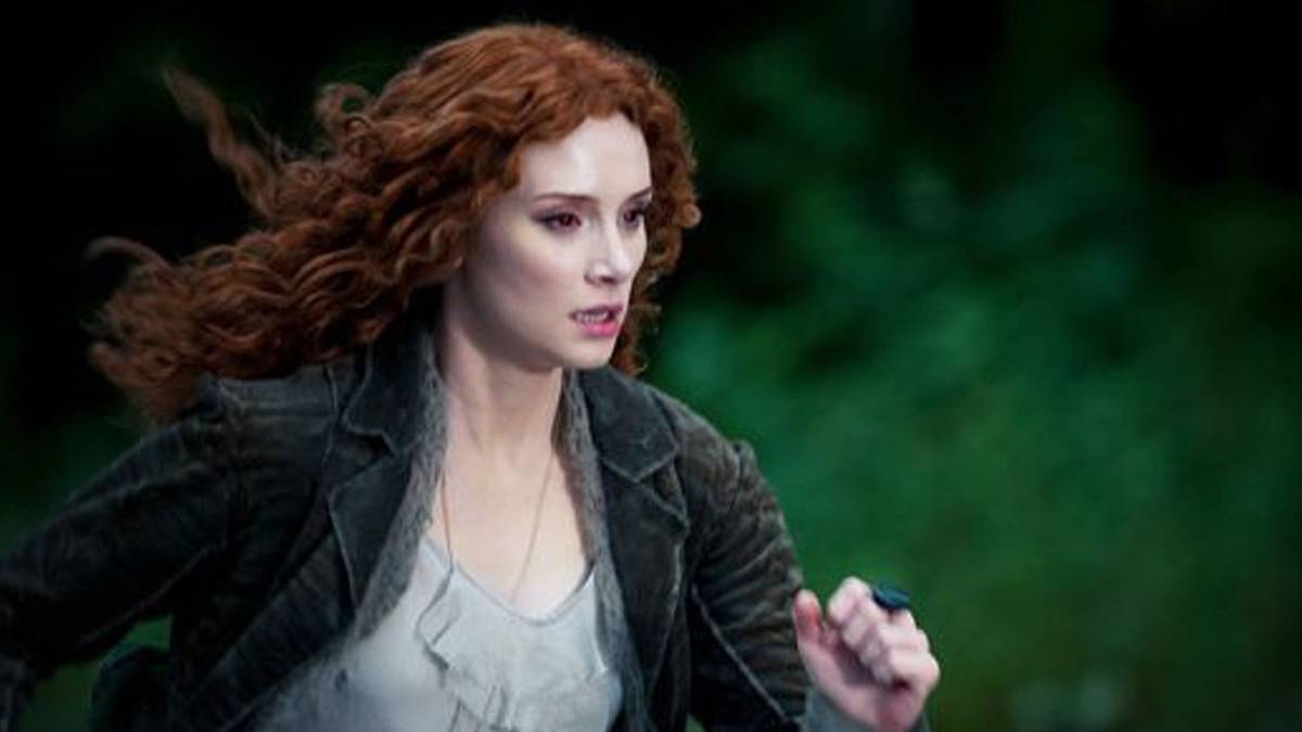 Twilight: Why Bryce Dallas Howard Was Recast as Victoria in Eclipse