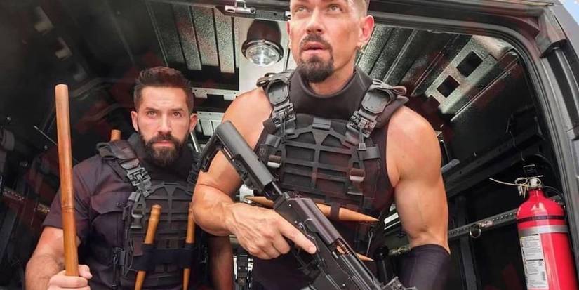 Day Shift's Steve Howey Details Becoming an Action Star