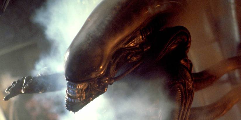 10 Best Alien Costumes in Sci-Fi Movies, Ranked