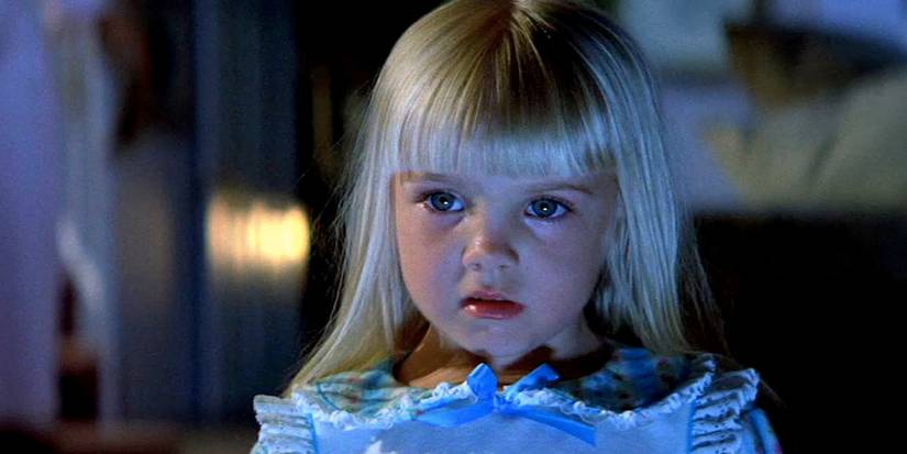 Poltergeist Review: The ‘80s Haunted House Movie That Breaks 1 of ...