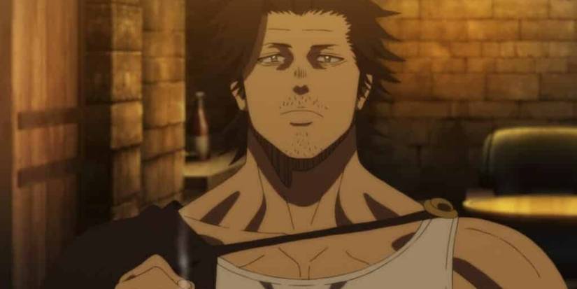 10 Anime Side Characters Even More Popular Than The Real Main Character