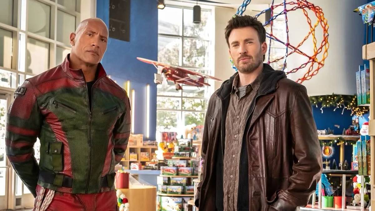 Dwayne Johnson Shares BTS Images of His Action-Packed Christmas Movie ...