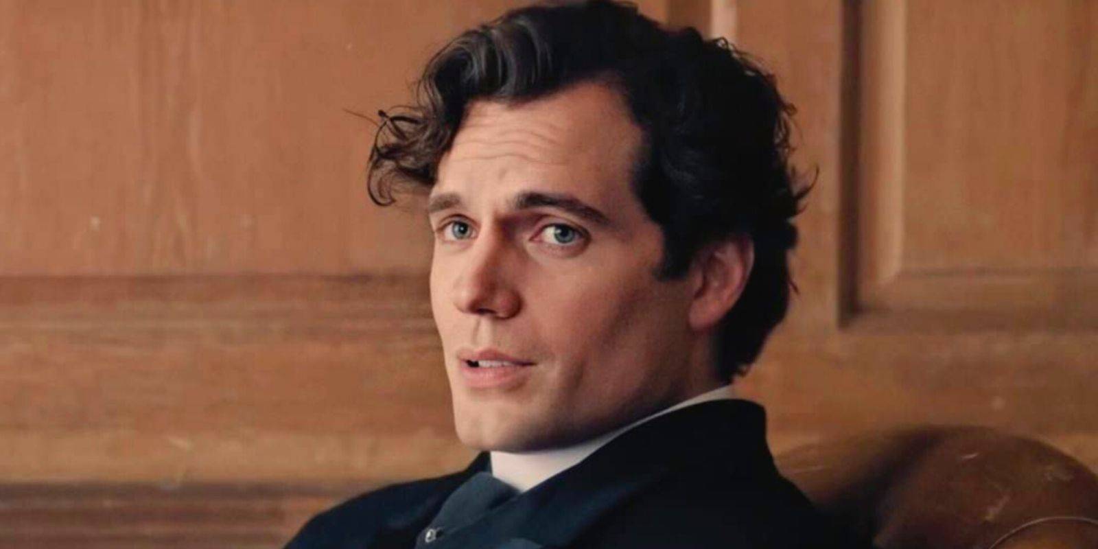 Henry Cavill Reacts to Twilight Author Calling Him the 'Perfect' Edward ...