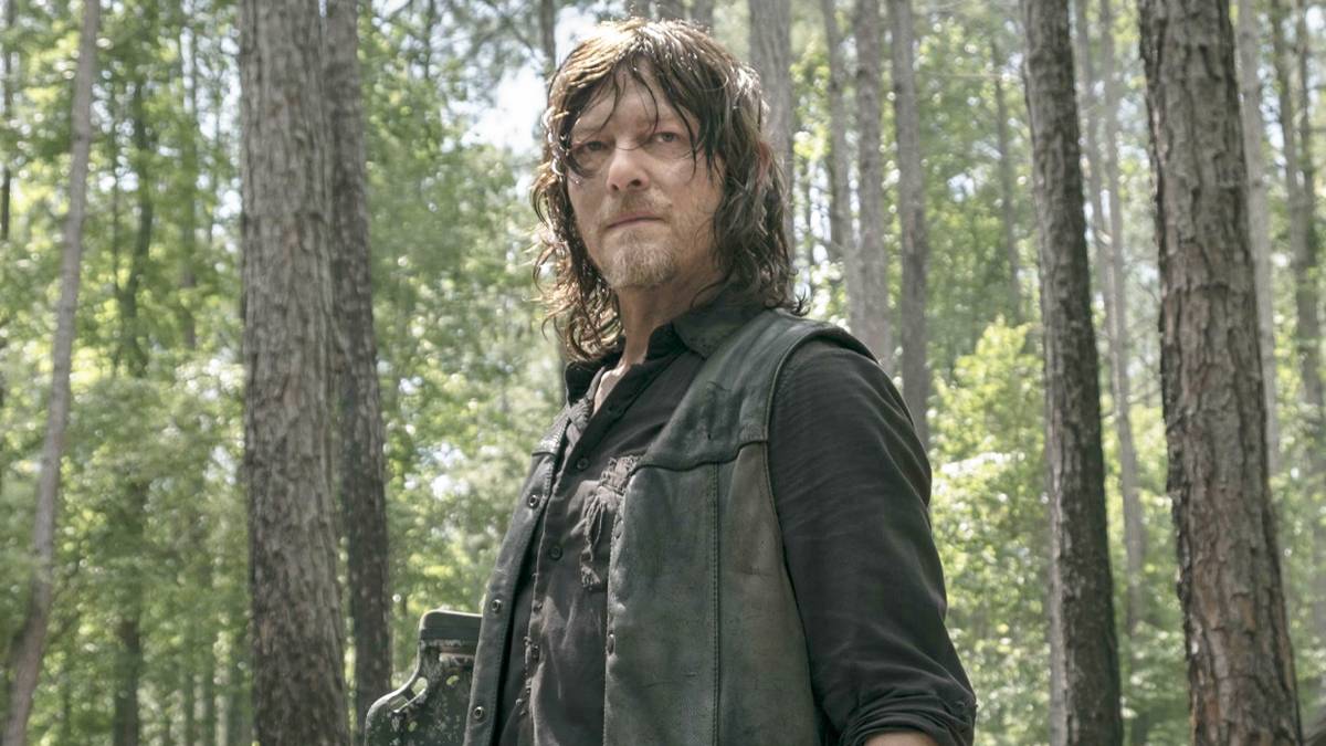 TWD: Daryl Dixon's Premiere Episode Introduces a New Walker Variant